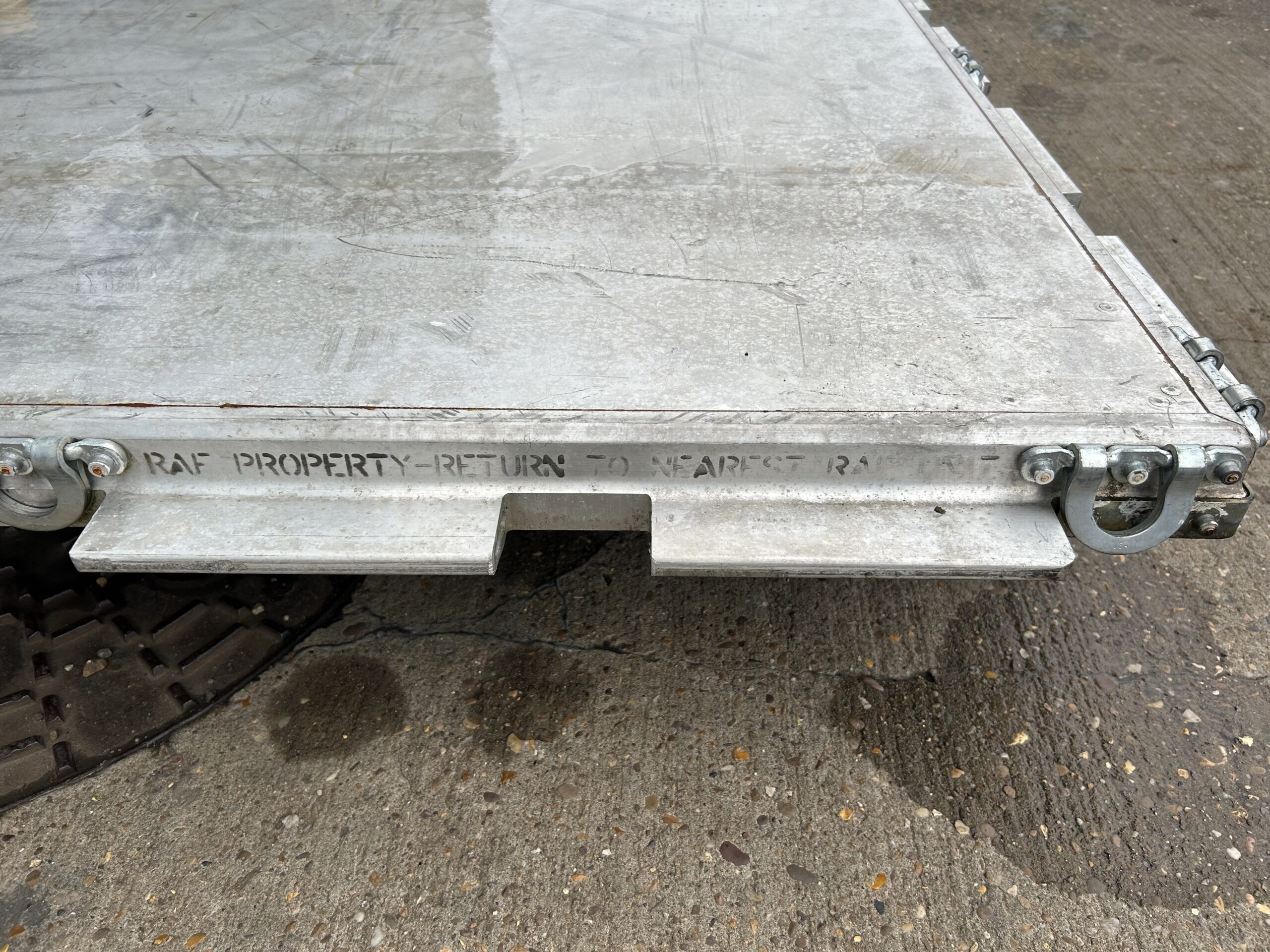 AAR Mobility: Aircraft Cargo Loading Pallets Direct sales & - Witham ...