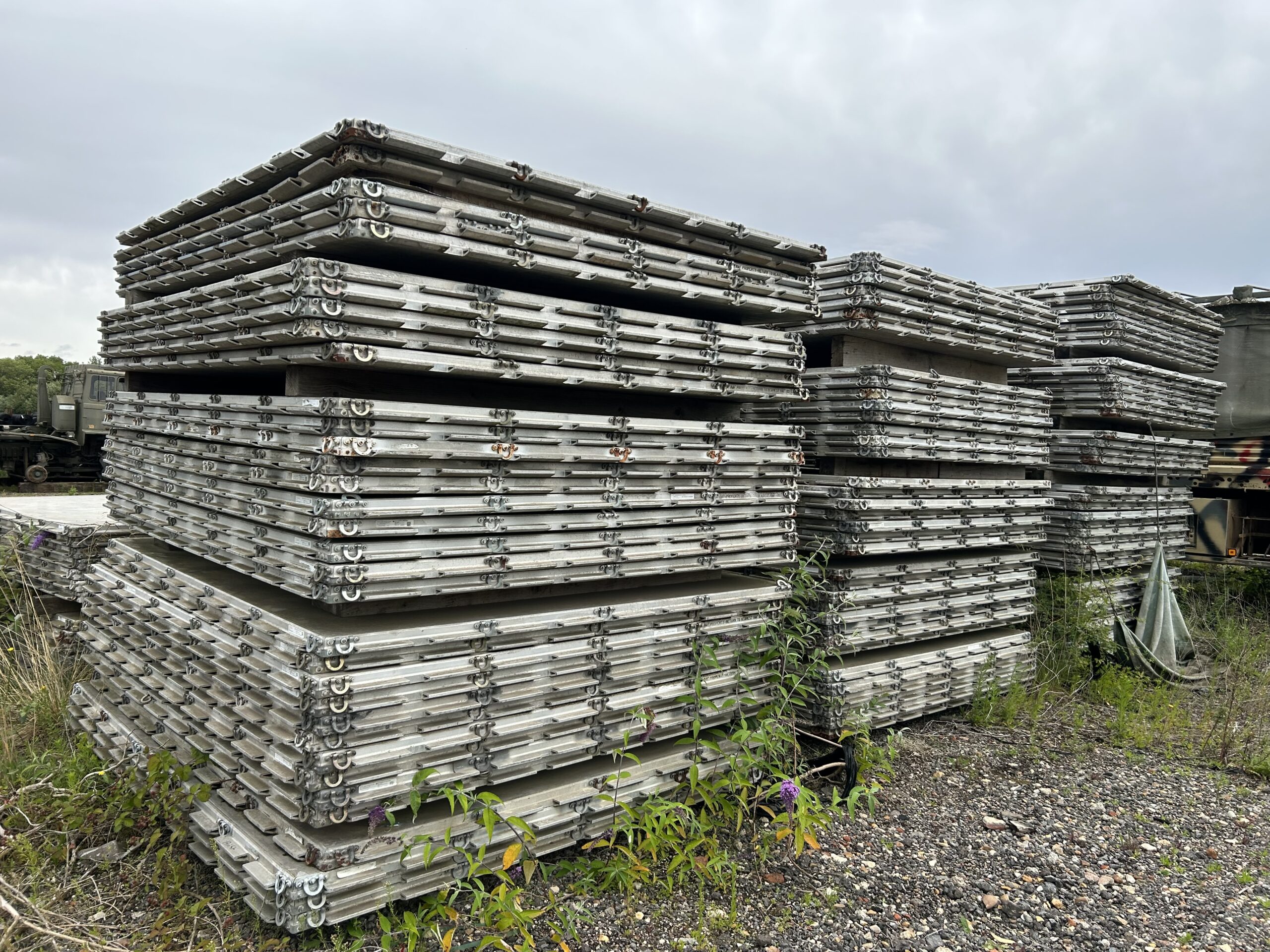AAR Mobility: Aircraft Cargo Loading Pallets Direct sales & - Witham ...