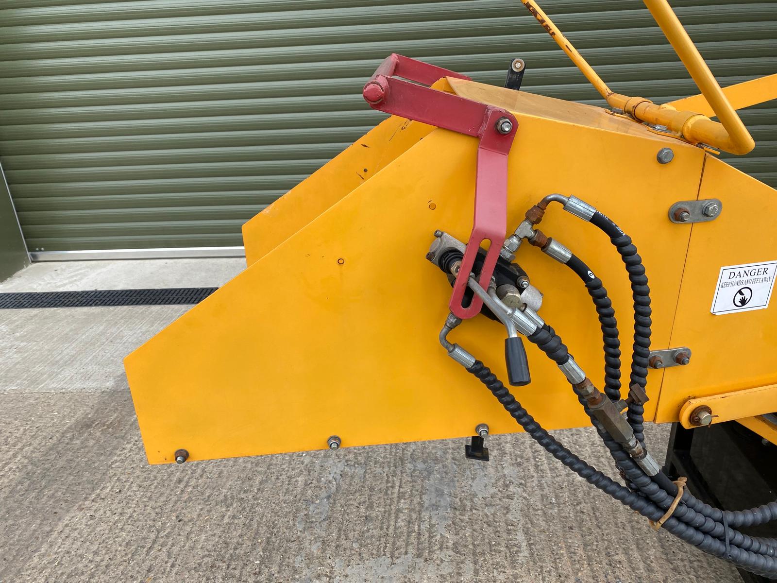 Brian Nixon TH-8 PTO Wood Chipper Direct sales & actions of - Witham ...