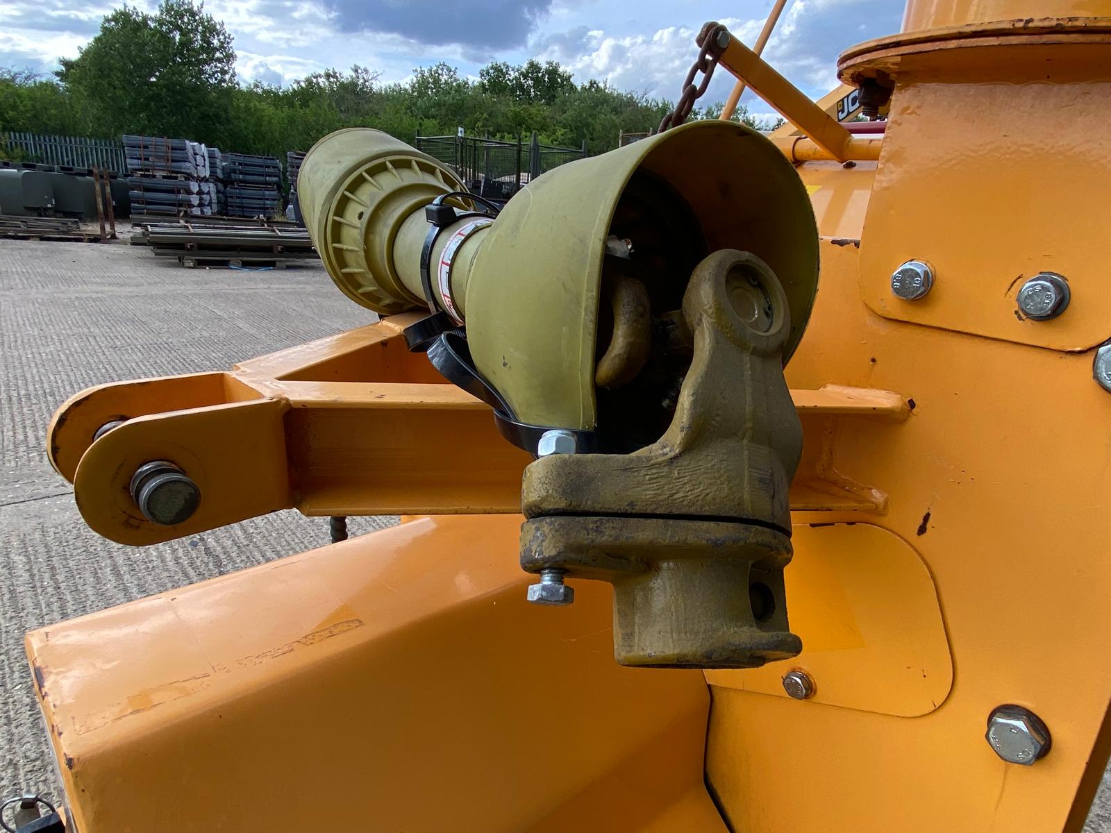 Brian Nixon TH-8 PTO Wood Chipper Direct sales & actions of - Witham ...