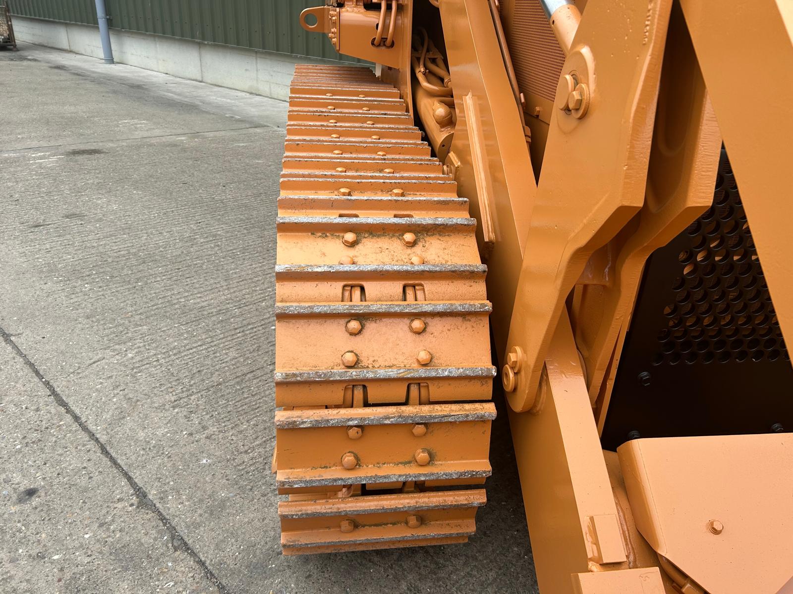 Case: MC1155E Tracked Loader Direct sales & actions of - UK - Witham ...