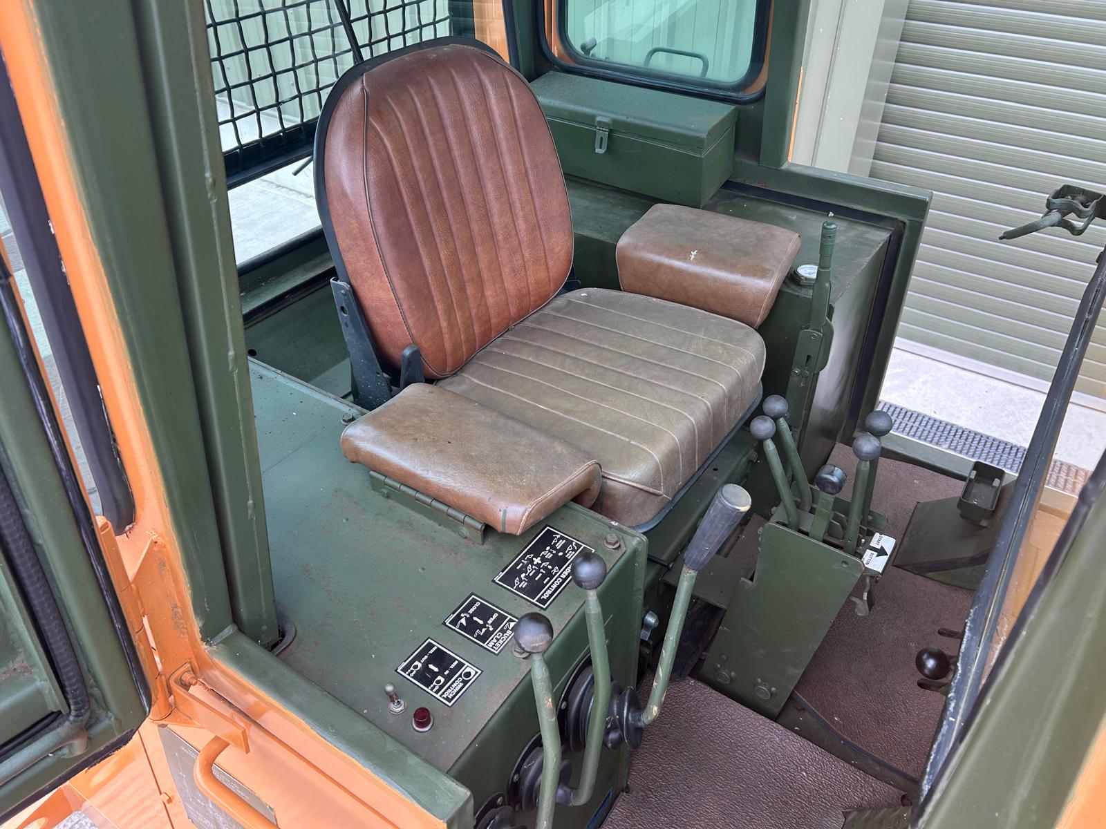 Case: MC1155E Tracked Loader Direct sales & actions of - UK - Witham ...