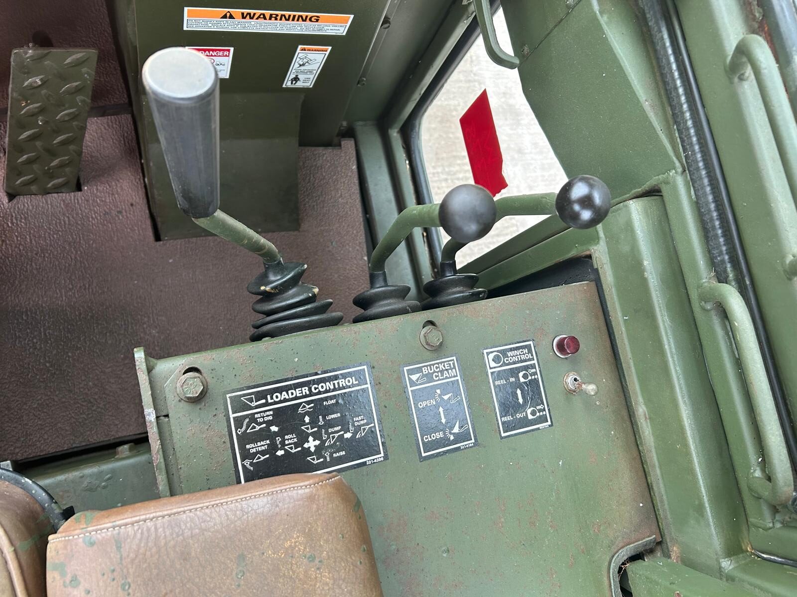 Case: MC1155E Tracked Loader Direct sales & actions of - UK - Witham ...
