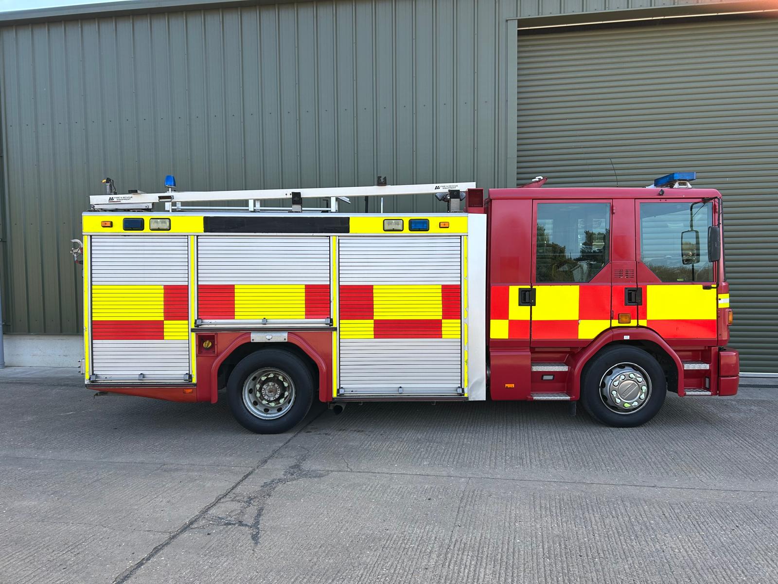 Dennis Sabre Fire Appliance Direct sales & actions of - UK - Witham Specialist Vehicles Ltd | EX ...