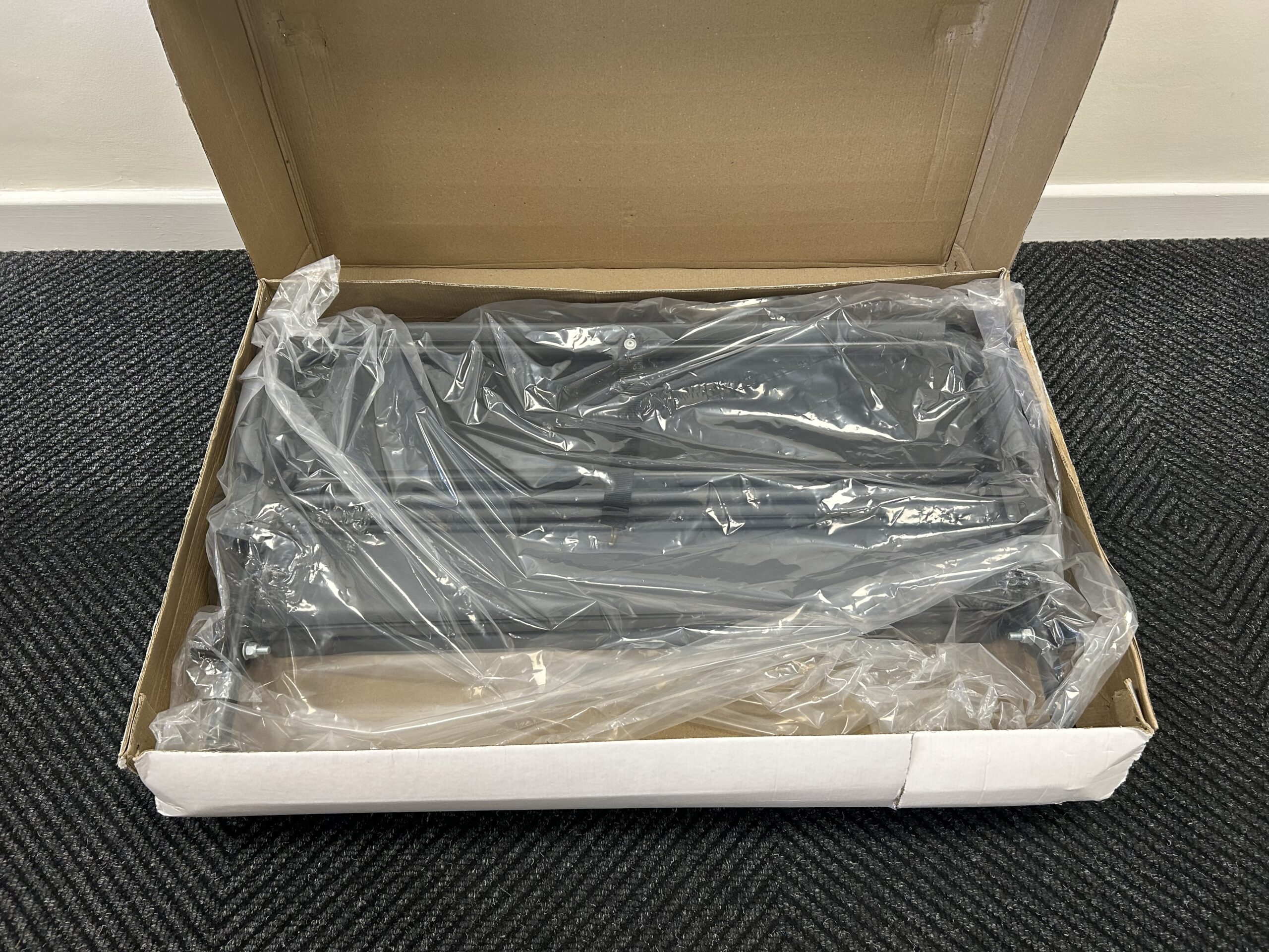 Exmoor Trim Land Rover Wolf: Heavy Duty Bench Seat | Witham