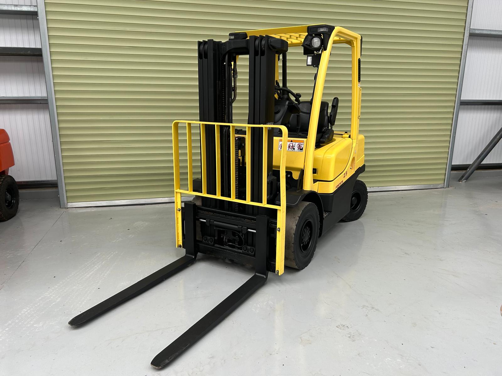 Hyster H2.50 FT Diesel Forklift Truck | Witham Specialist