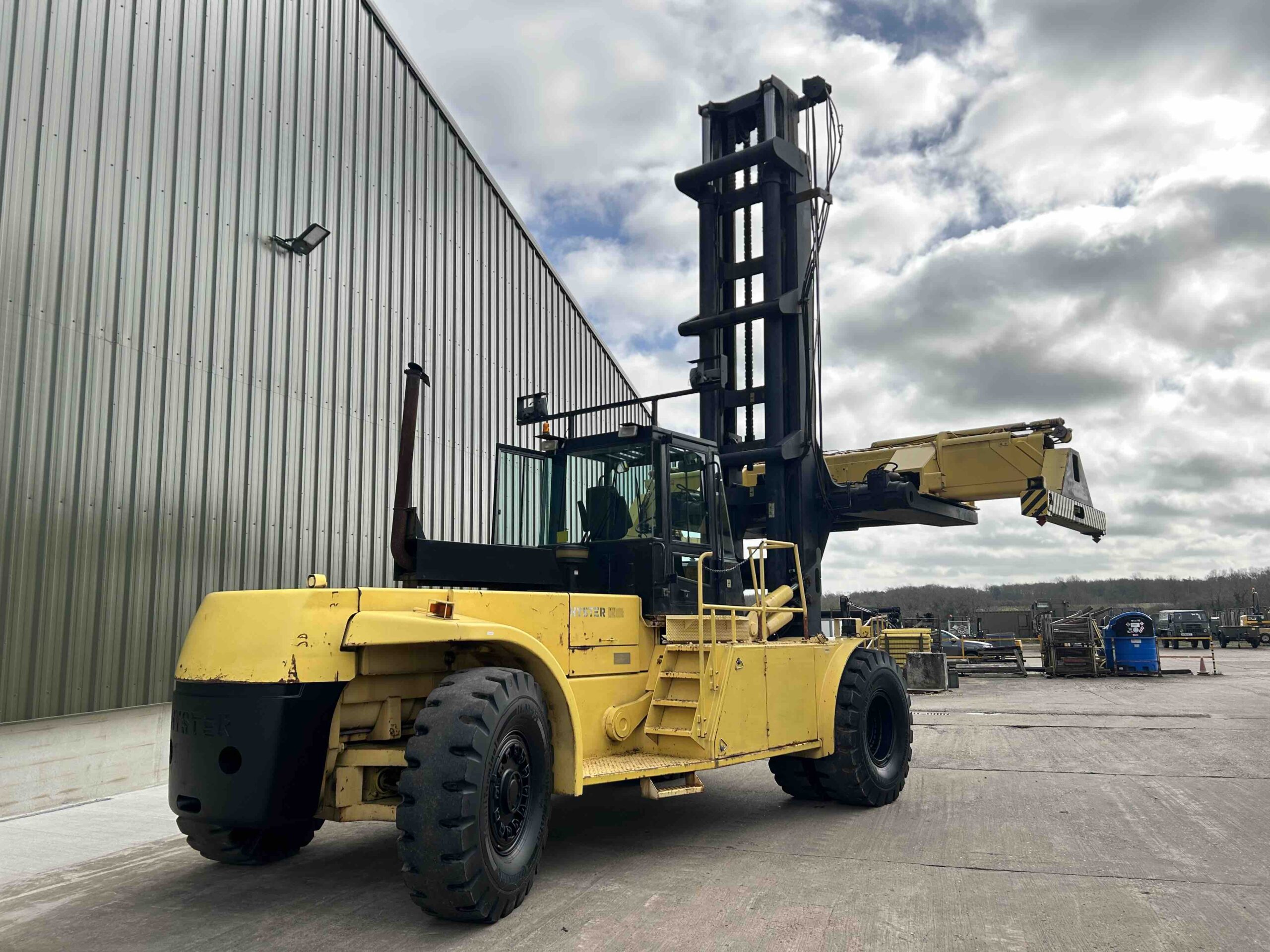 Hyster H32.00F-16CH: Container Handler | Witham Specialist
