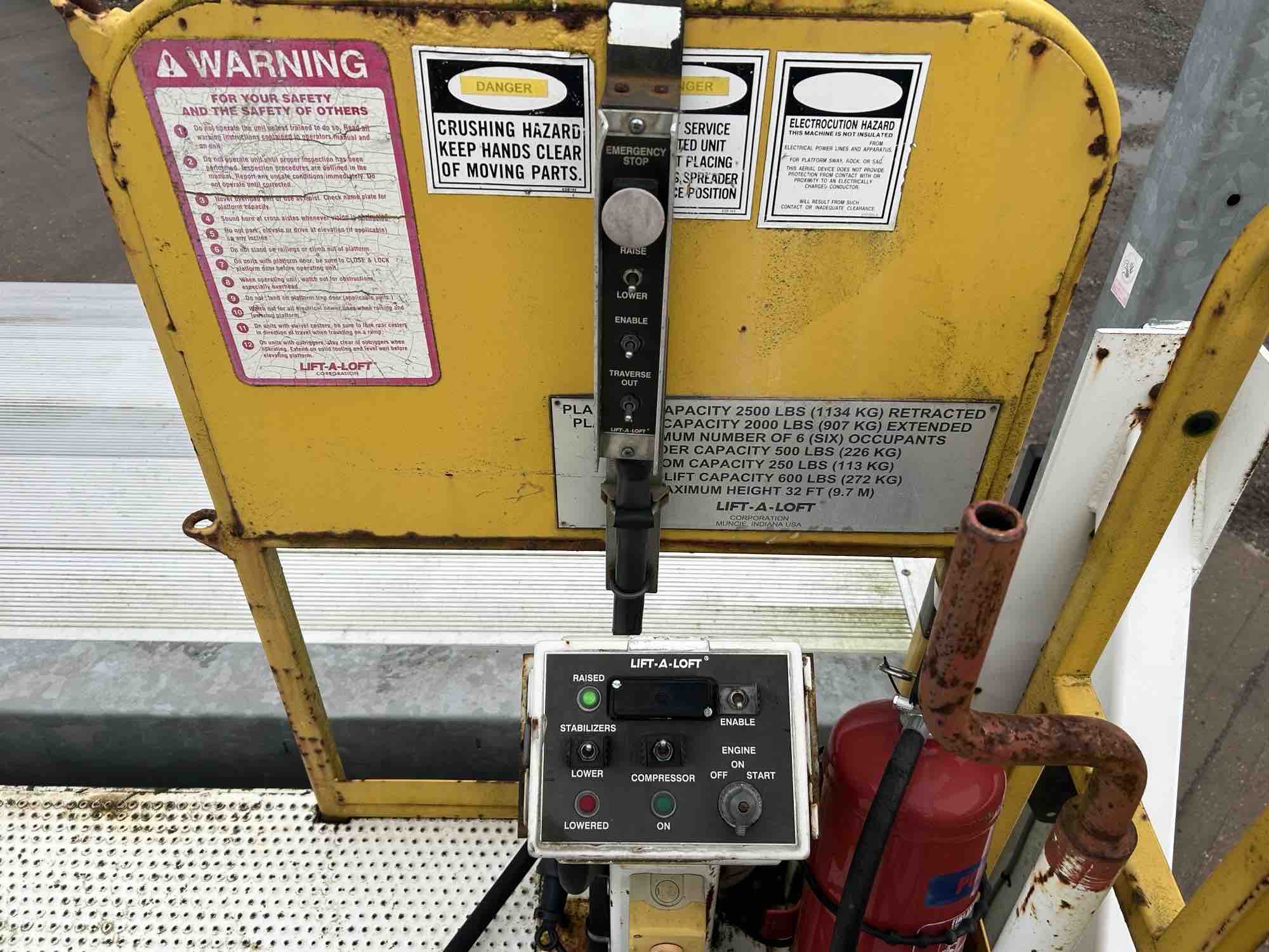 Iveco Euro Cargo 150/E21 Aircraft : Maintenance Lift - Witham Specialist Vehicles Ltd | EX ...