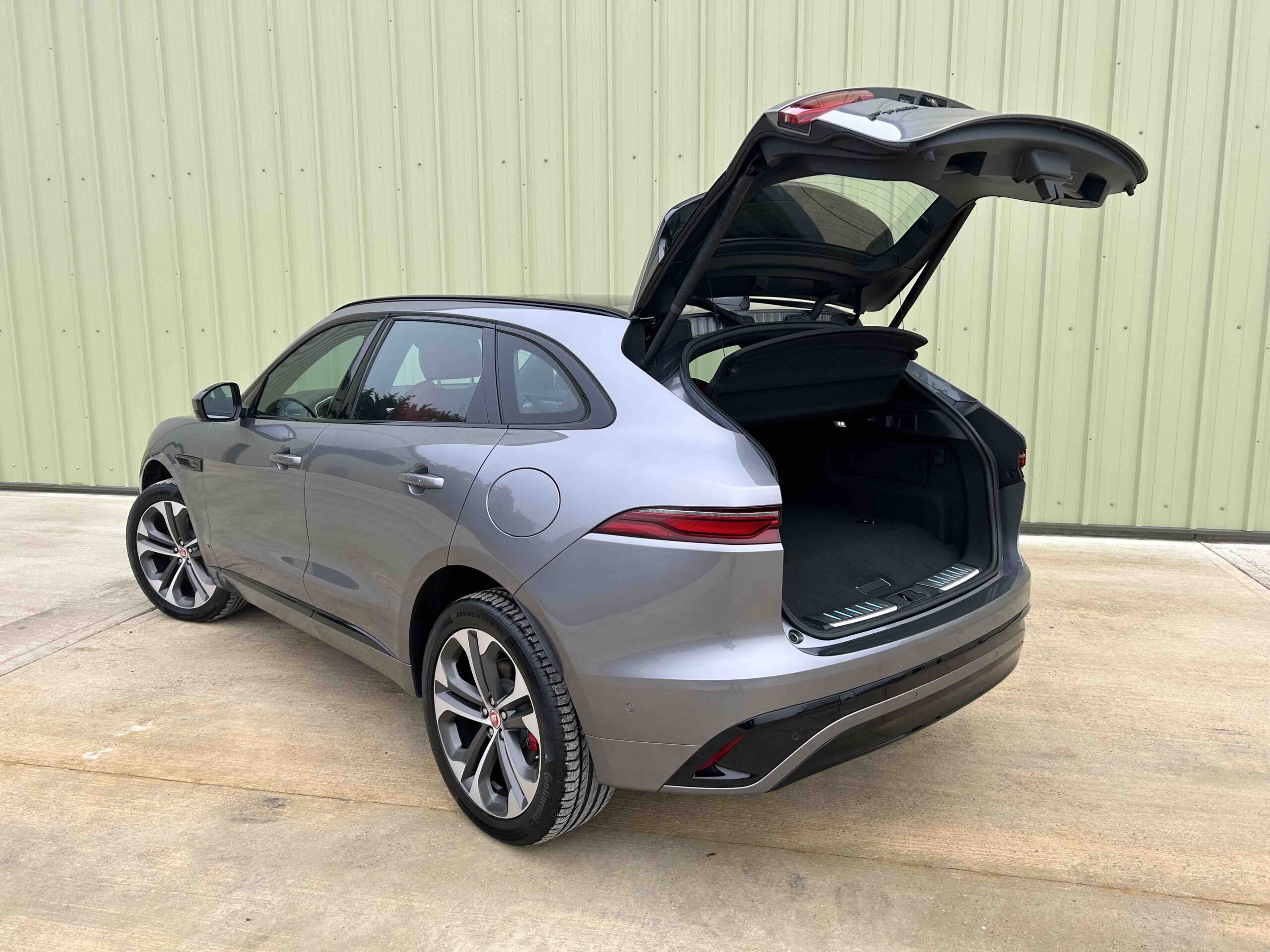 Jaguar: F Pace P400e R Dynamic HSE LHD Direct sales & - Witham ...