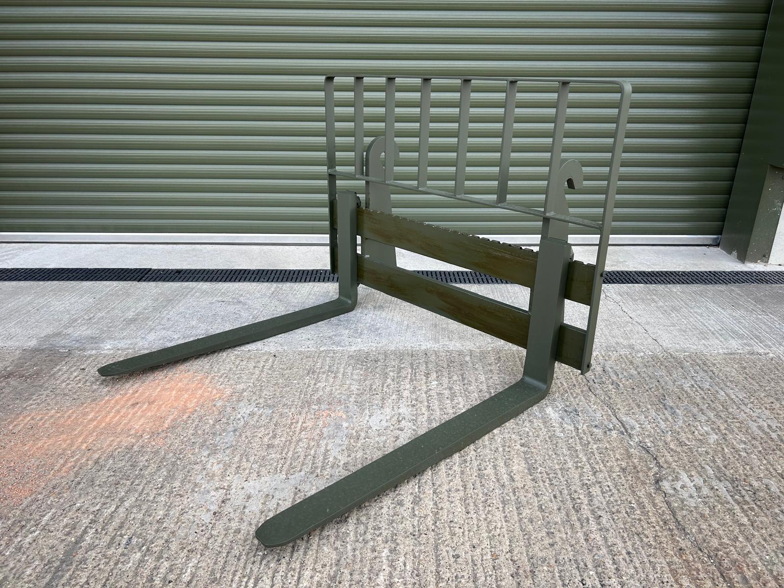 JCB Fork Set Direct sales & actions of - UK Ministry of - Witham ...