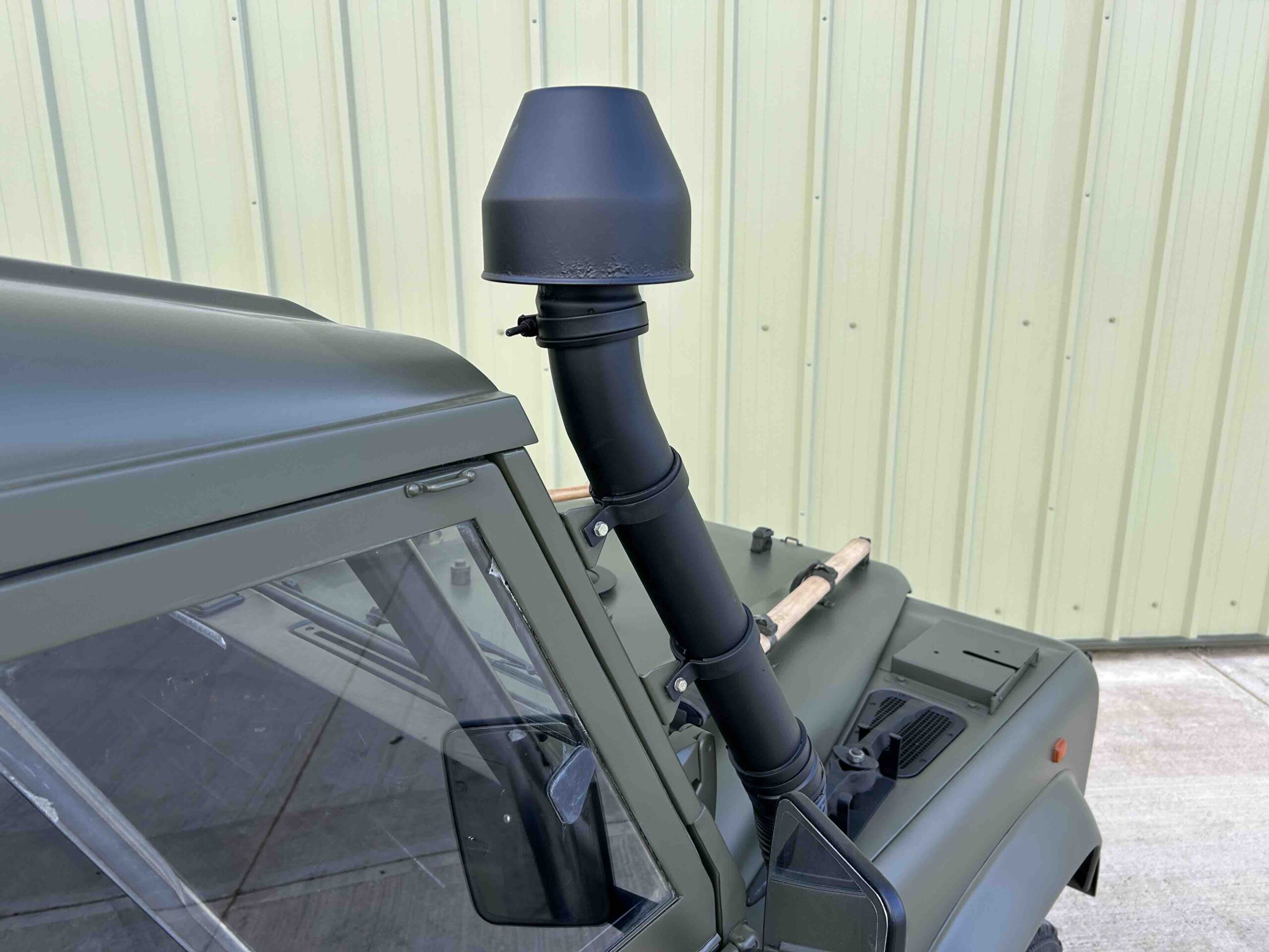 Land Rover TUL Wolf 90 2.5lt 300Tdi : Hard Top LHD - Witham Specialist ...