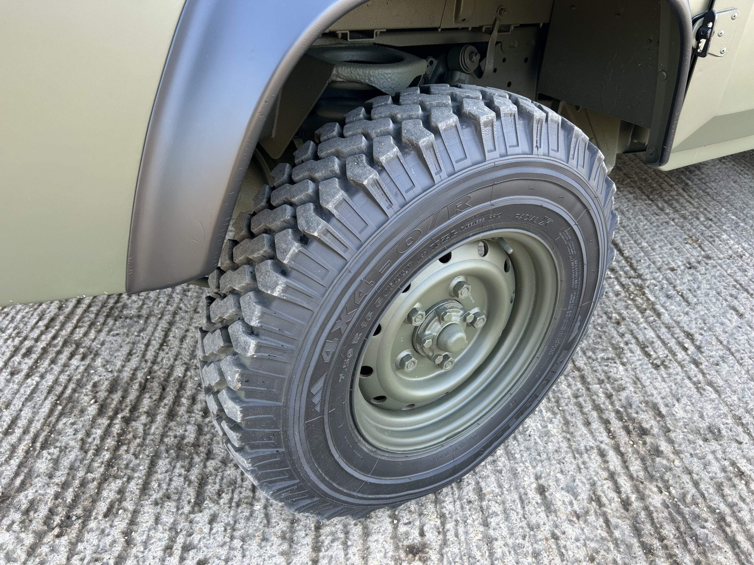 Land Rover TUM Wolf 110: Hard Top LHD Direct sales & actions - Witham ...