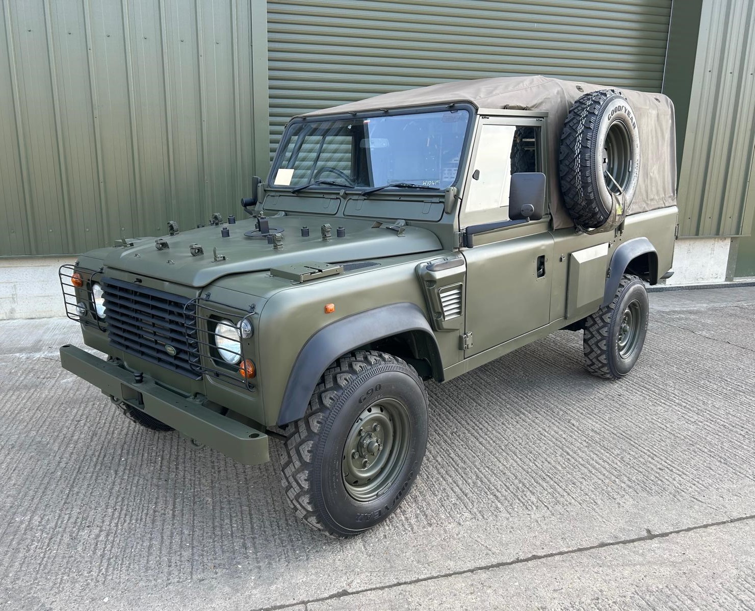 Land Rover TUM Wolf 110: Hard Top LHD Direct sales & actions - Witham ...