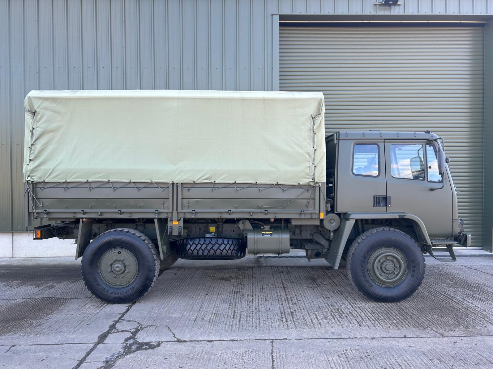 Leyland DAF T244 4x4 Cargo Truck with Winch RHD | Witham