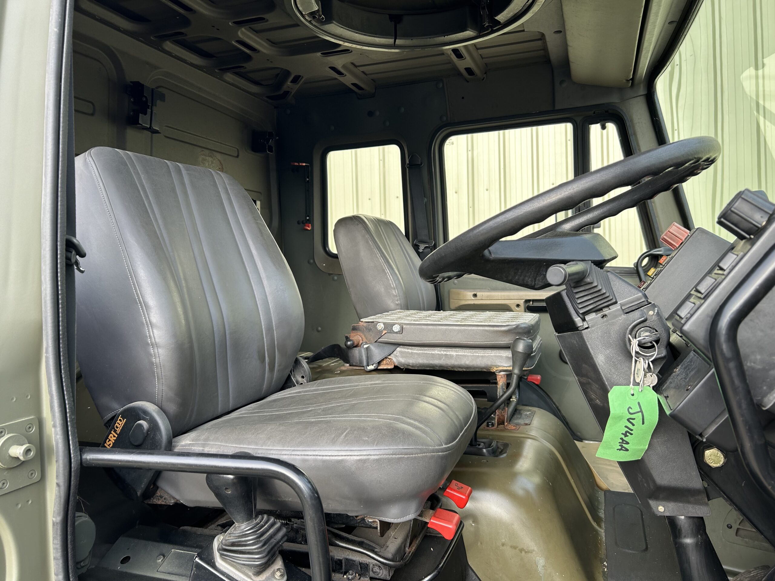 Leyland DAF 4×4 5000 litre tanker/refueller Direct sales & - Witham ...