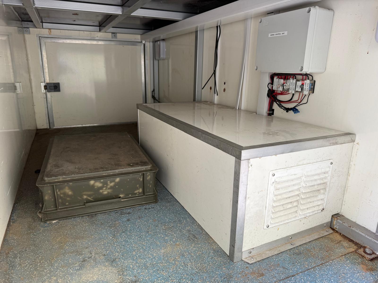 Lynton Mobile Operations Trailer Direct sales & actions of - - Witham ...