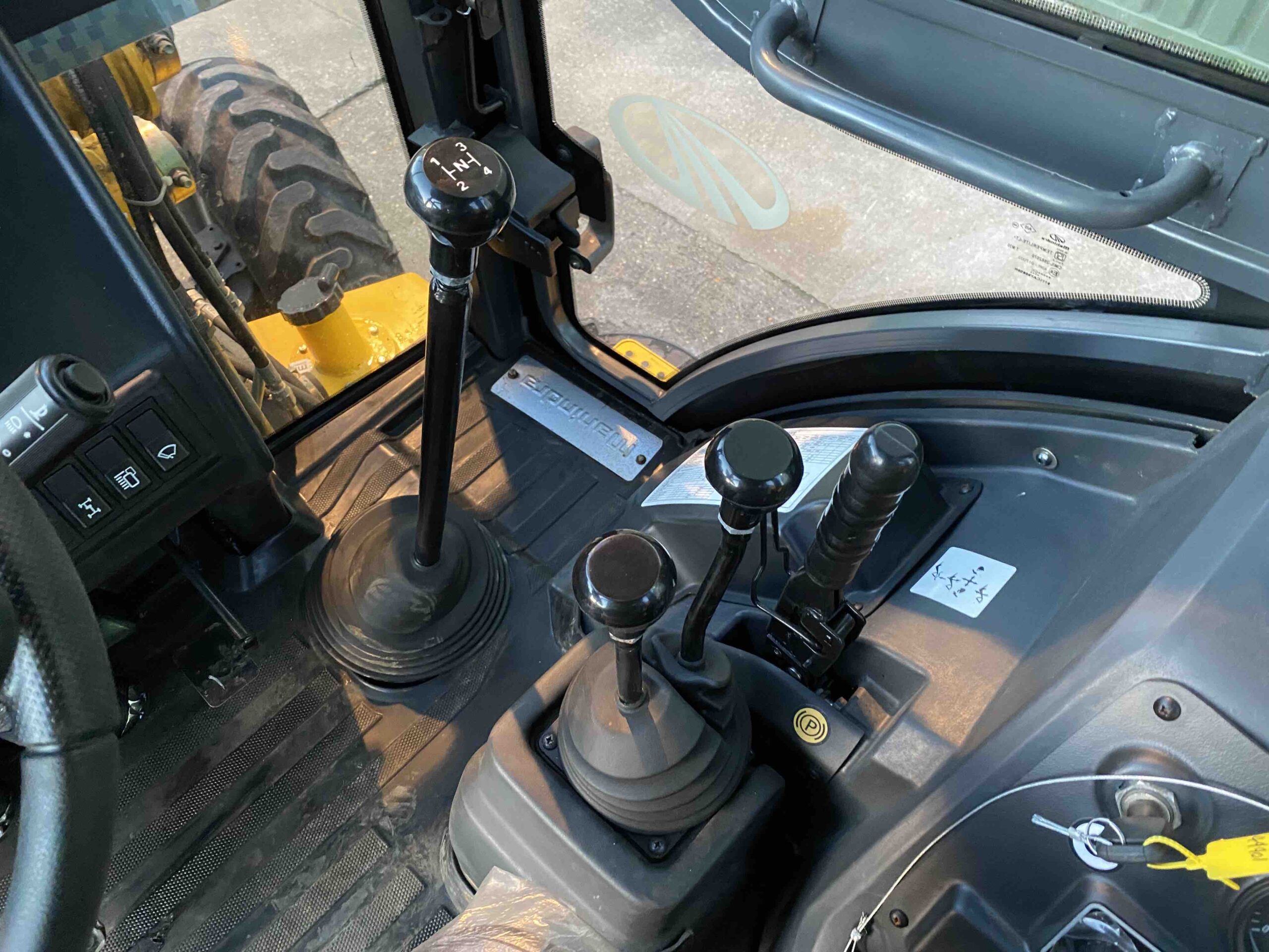 Mahindra: VX90 4X4 Earth Master Backhoe Loader Direct sales - Witham ...