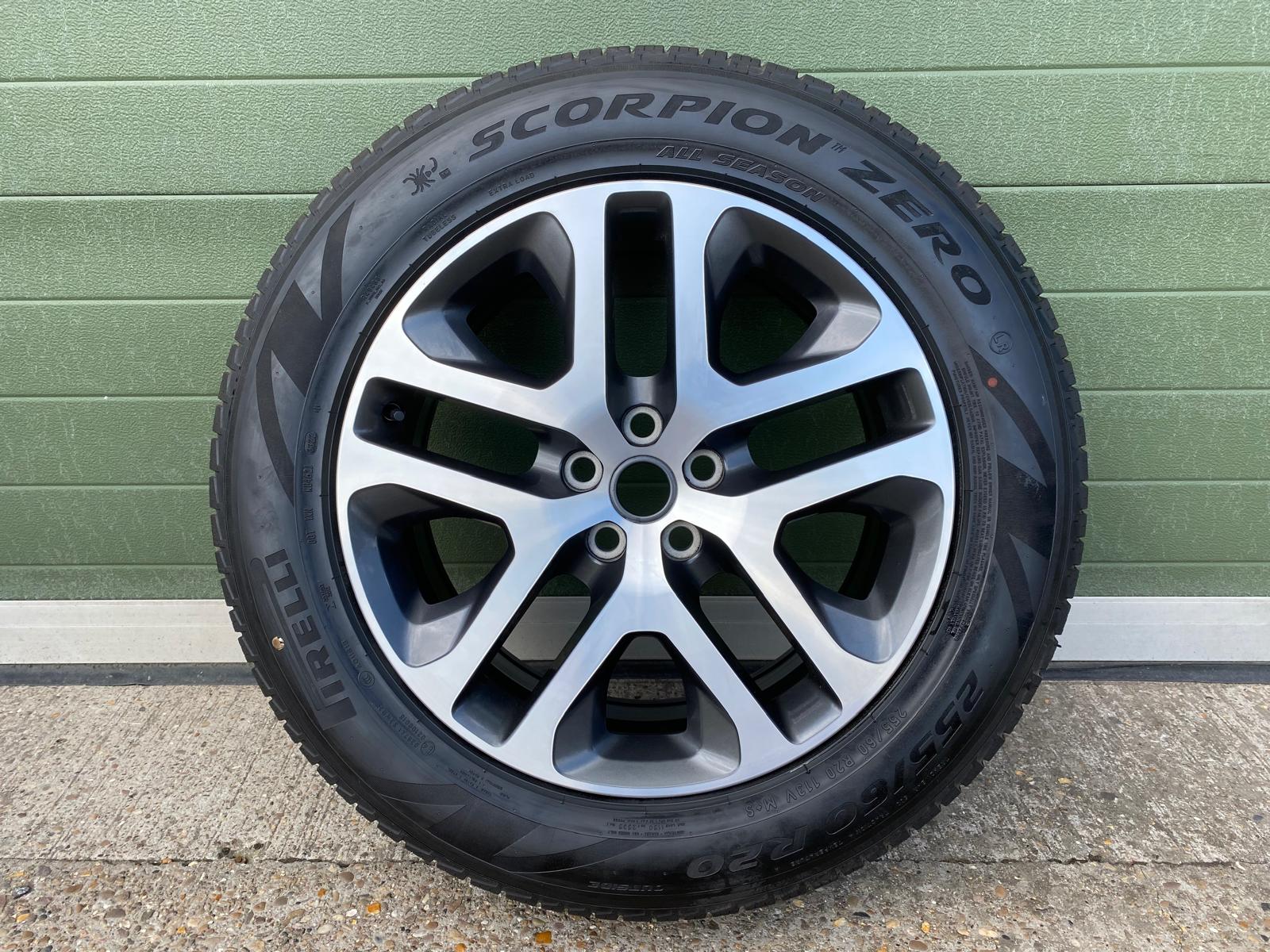 Pirelli 255/60R20 Scorpion c/w Diamond Turned Alloys