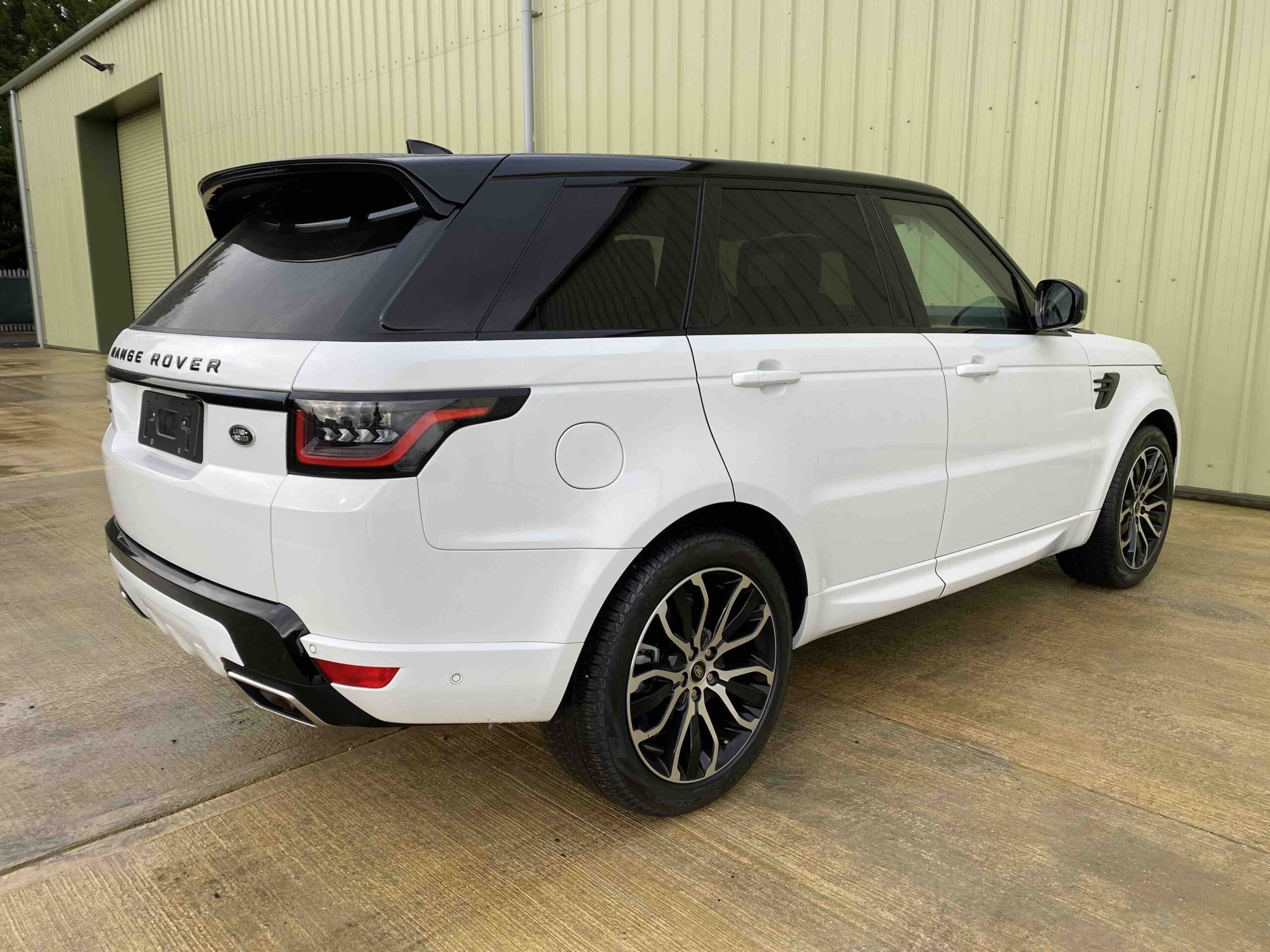 Range Rover: Sport HSE Dynamic Black LHD | Witham Specialist