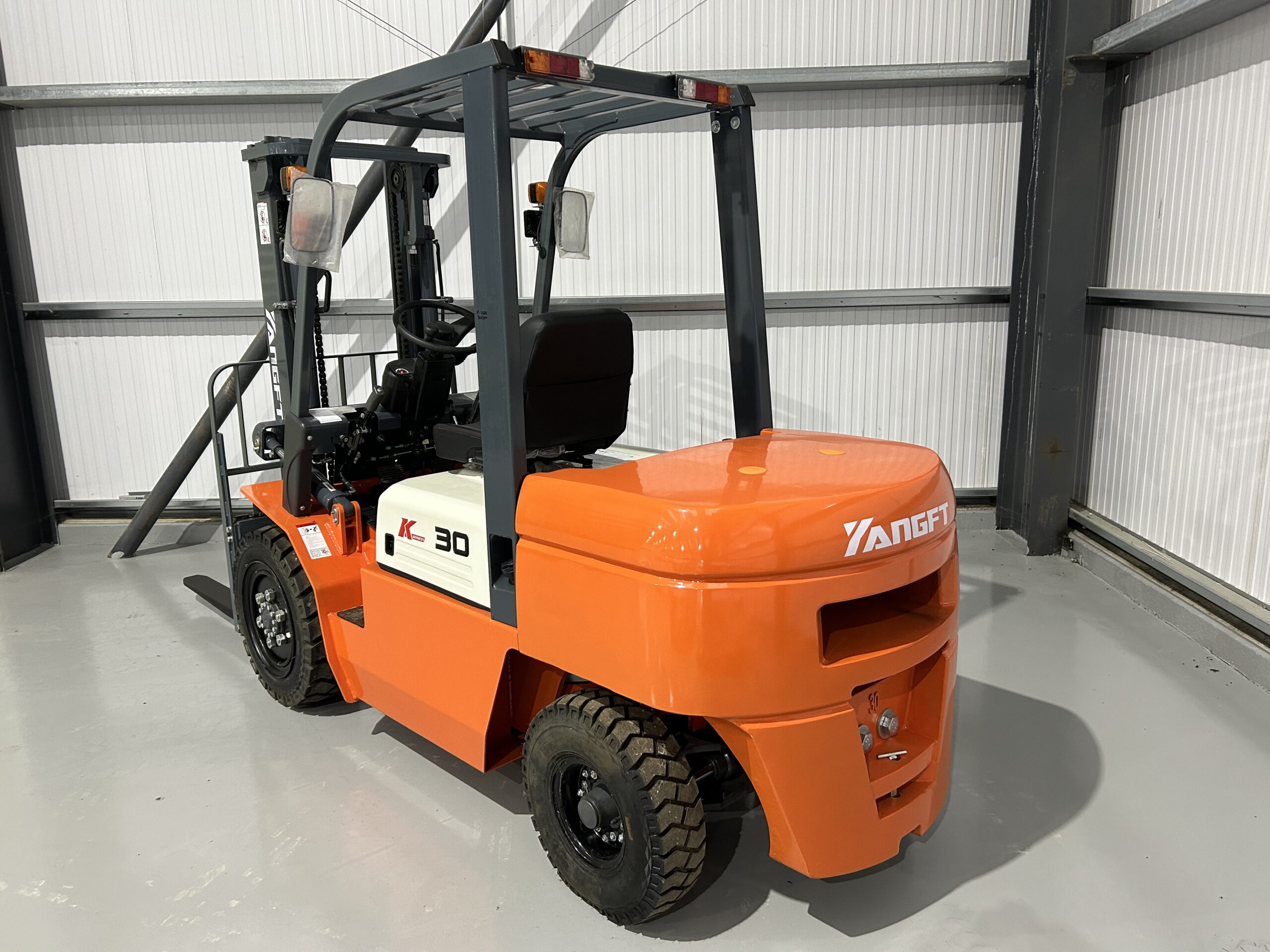 Yang FT CPCD30 3 ton : Diesel Forklift Truck | Witham